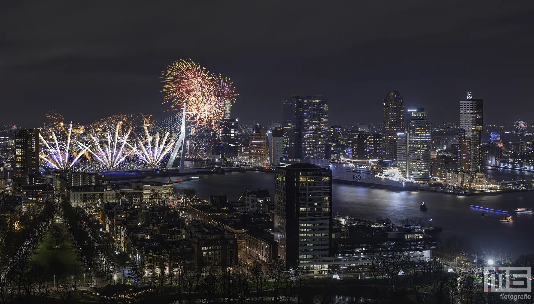 Gelukkig Nieuwjaar! Het Nationale Vuurwerk Rotterdam 2024 - MS Fotografie